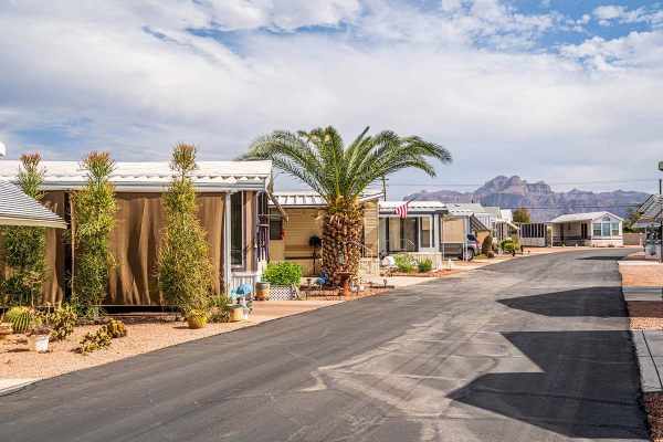 55+ RV & Mobile Home Park in Apache Junction AZ | Ironwood